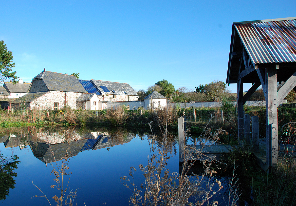 Award Winning Barn Conversion MAER BARN - Bazeley Architecture